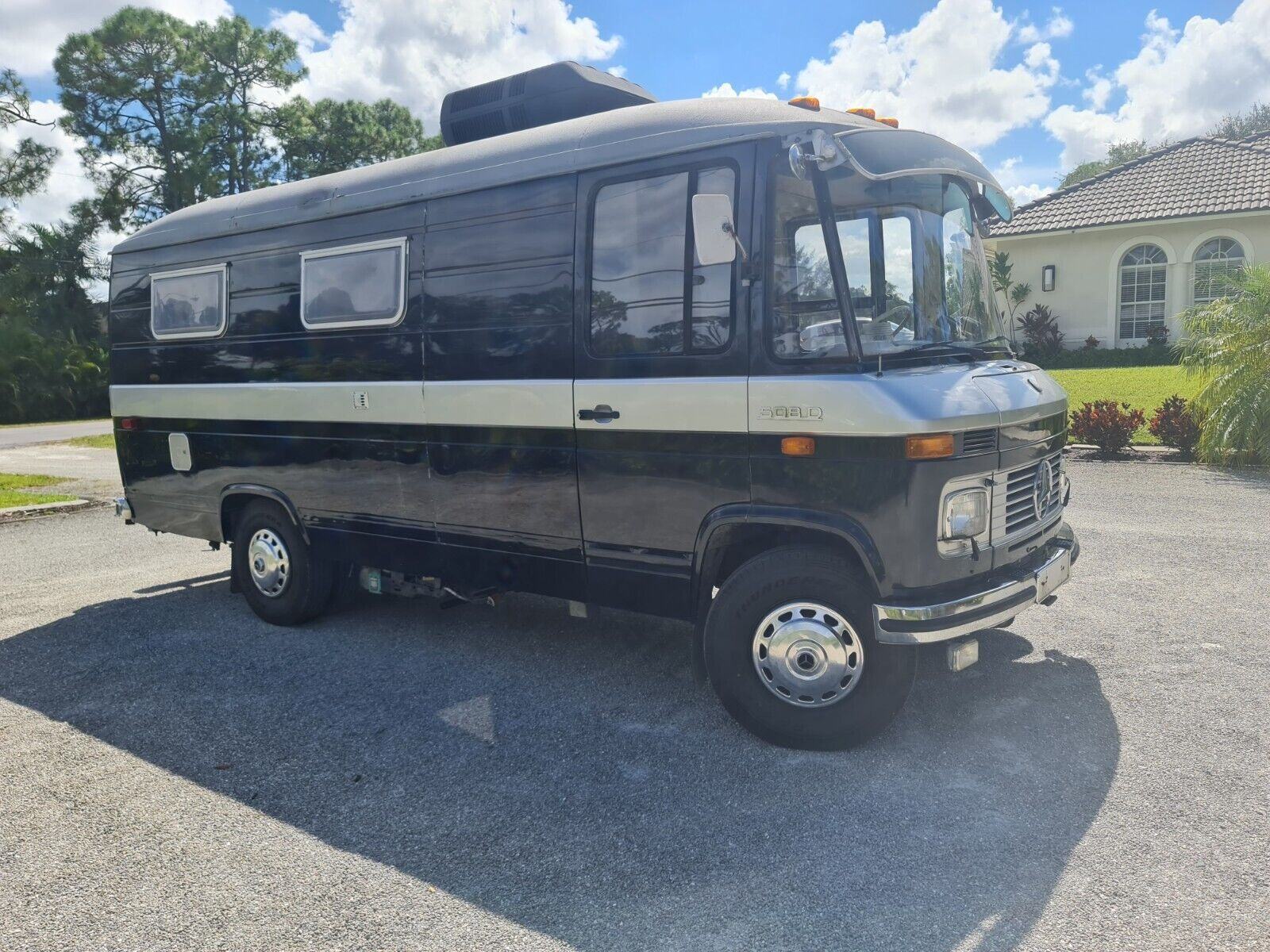 1977 Mercedes-Benz 508D Camper RV European Import 5-speed motorhome for ...