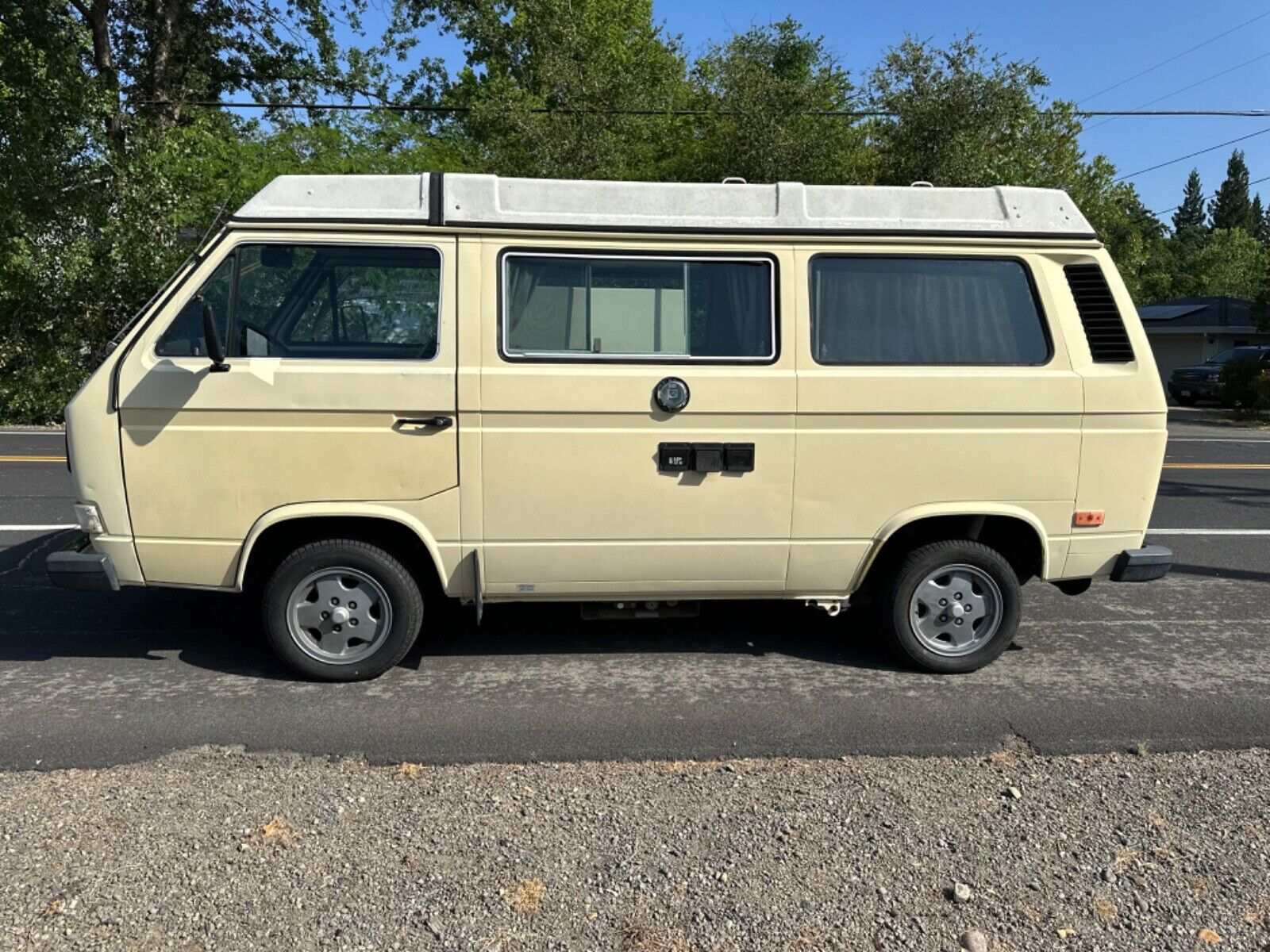 1982 Volkswagen Vanagon Westfalia camper [well maintained] for sale